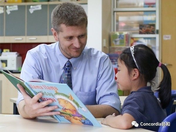 Tips for Parents on How to Help Students Achieve ELL Success